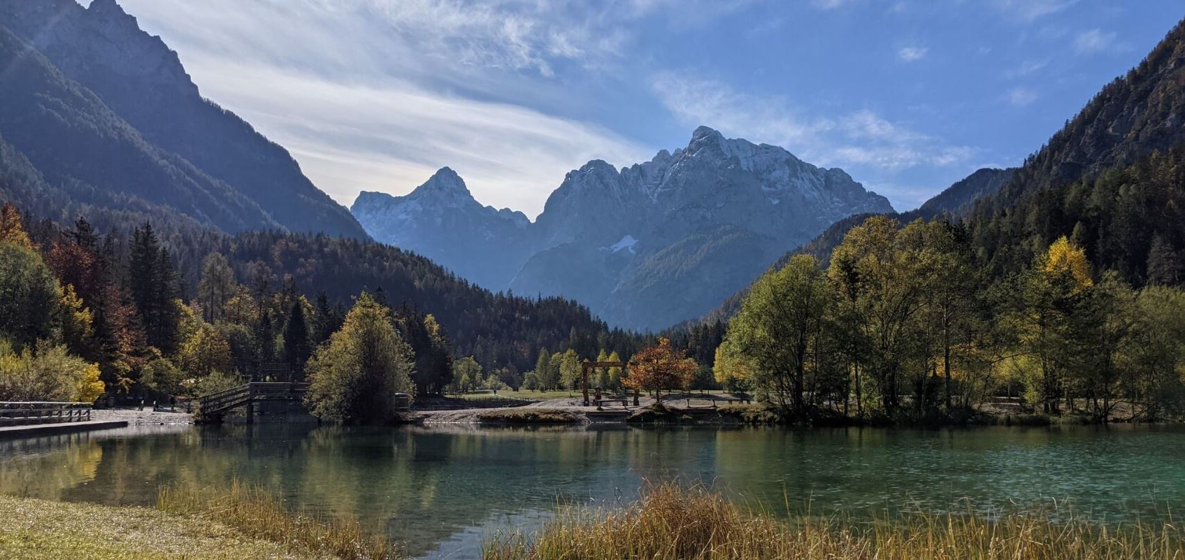 Lake Jasna - Swimming or skating - Go Slovenia